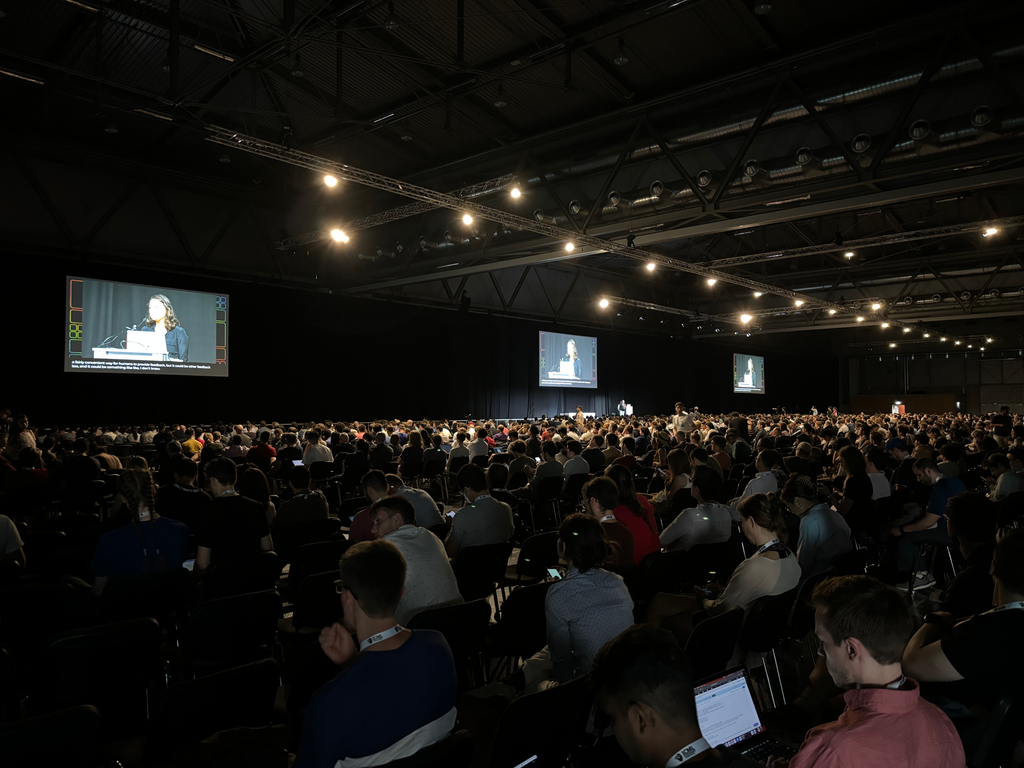 Chelsea Finn: “What robots have taught me about machine learning”